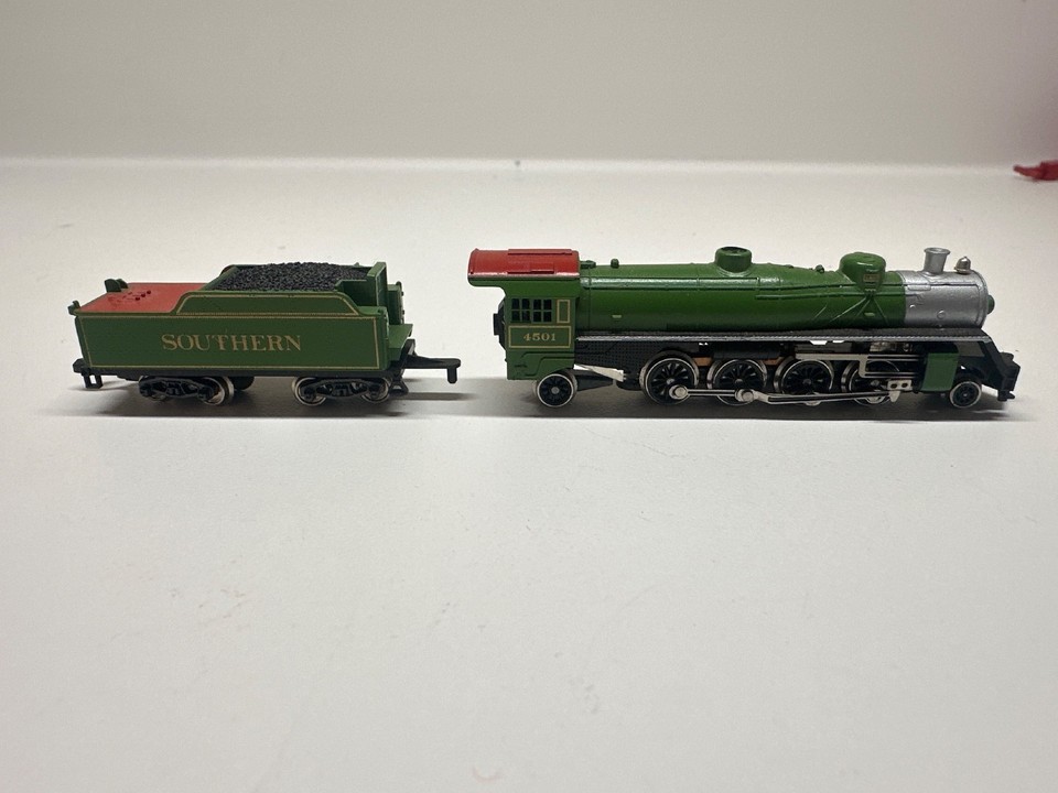 Z Scale Marklin #4501 southern 2-8-2 Mikado Loco w/ tender | eBay