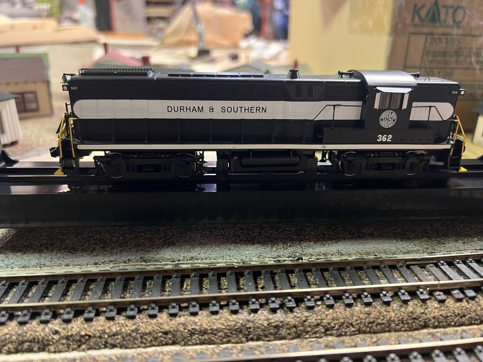 Bowser HO Baldwin DRS-4-4-1500 Durham & Southern D&S #362 DC 25090 LOK ...