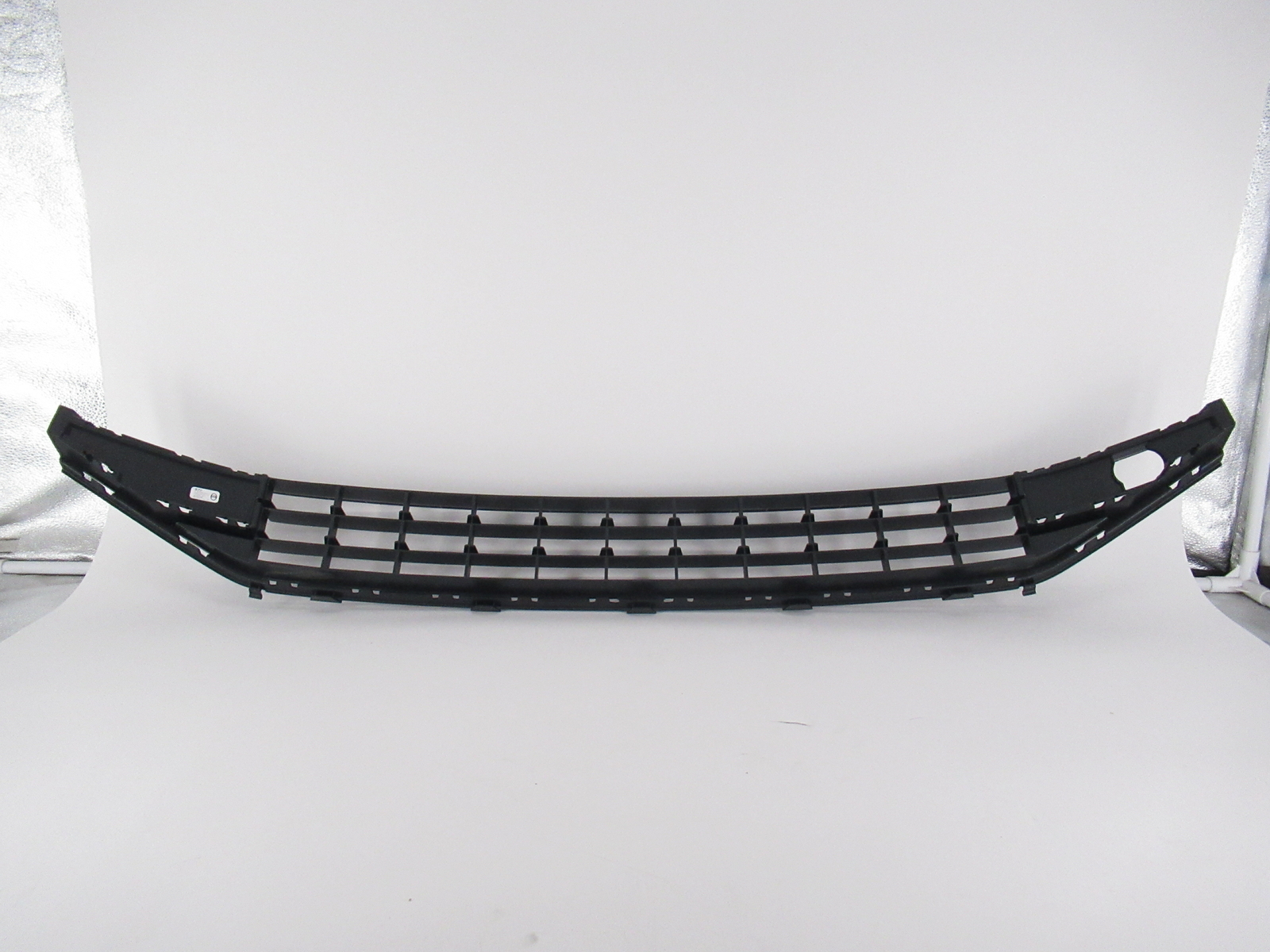 Rejilla de parachoques inferior original VW 17A-853-677-9B9 2019-2020 ...
