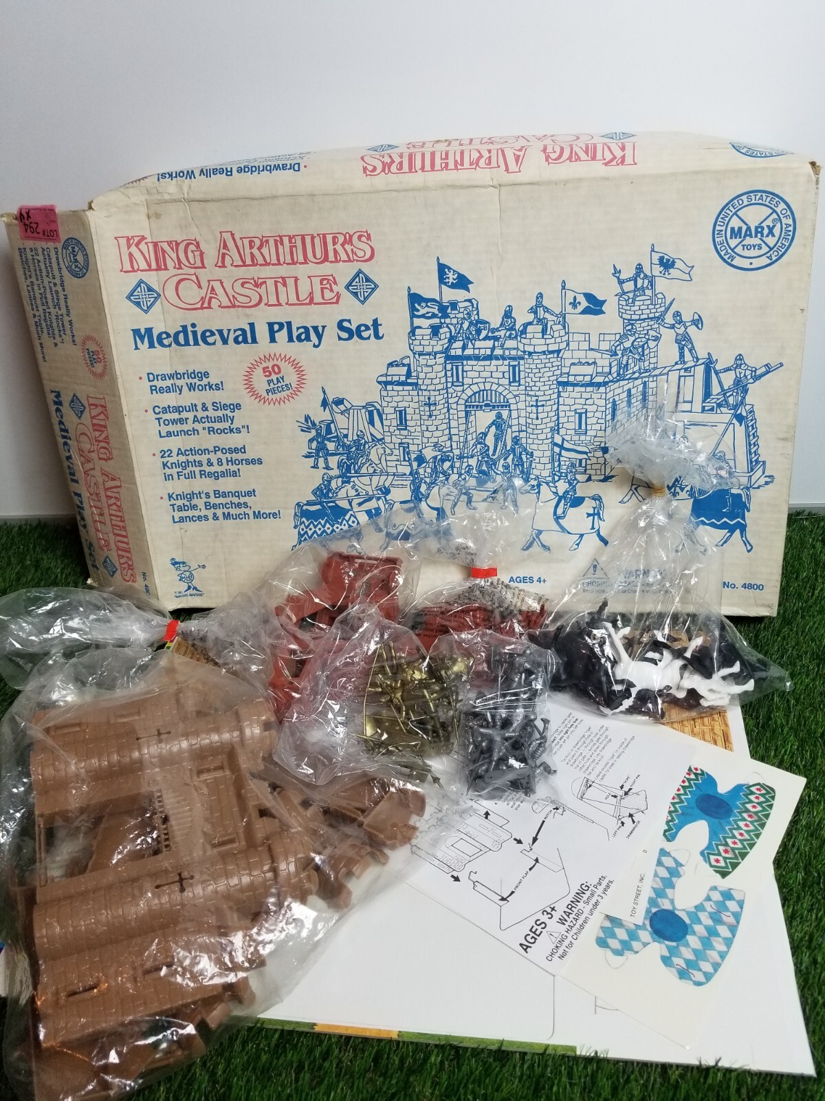 MARX TOYS King Arthurs Castle 4800 Playset NEW In box COMPLETE medieval ...