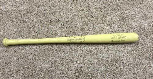 Vintage 1960s Cincinnati Reds Hal Smith Hillerich & Bradsby Baseball ...