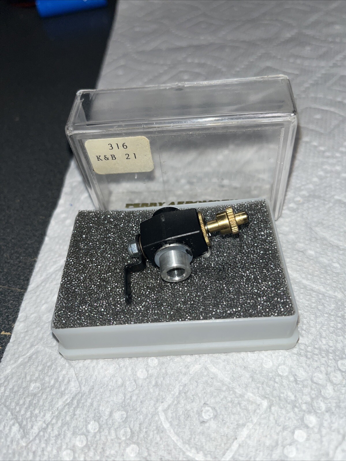 K & B 21 R/C Glow Engine Perry Carb NEW | eBay