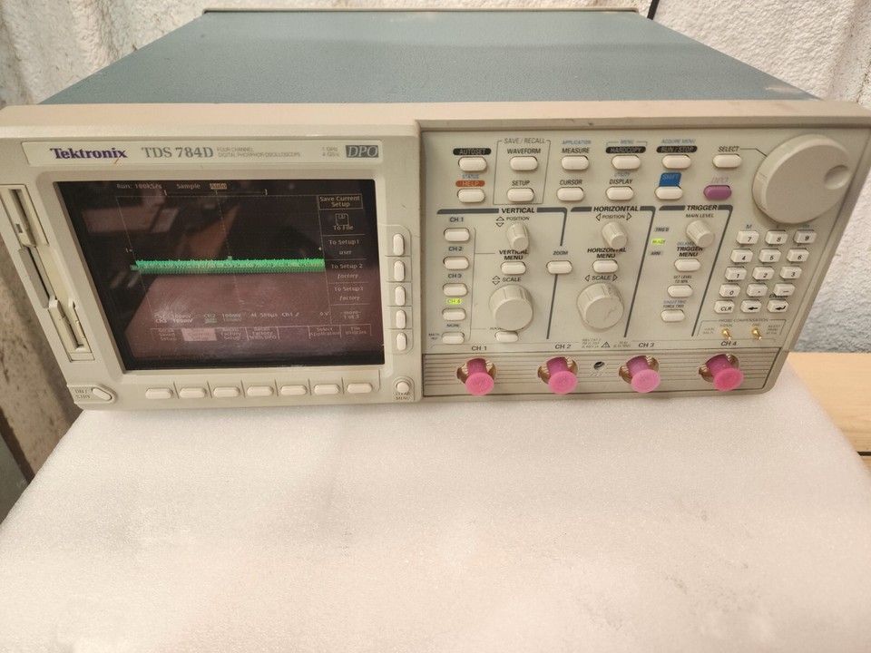 Tektronix TDS784D 4-Channel 1GHz Oscilloscope READ! | eBay
