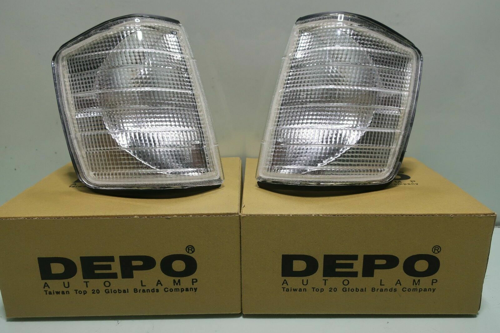 1 PAIRS Front CLEAR Corner Light Lamp For Mercedes-Benz W201 190E 190D ...
