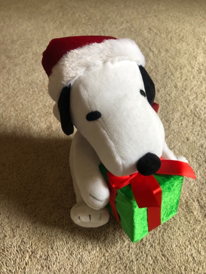 peanuts Christmas color changing snoopy musical Plush Super Cute RARE ...