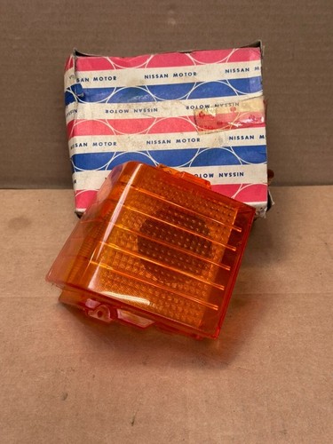 1982 Nissan 200SX NOS Tail Light Turn Signal Lens 26556-N9600 | eBay