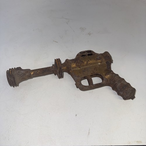Vintage Buck Rogers Atomic Pistol Ray Gun Daisy 1930's Semi Functional ...