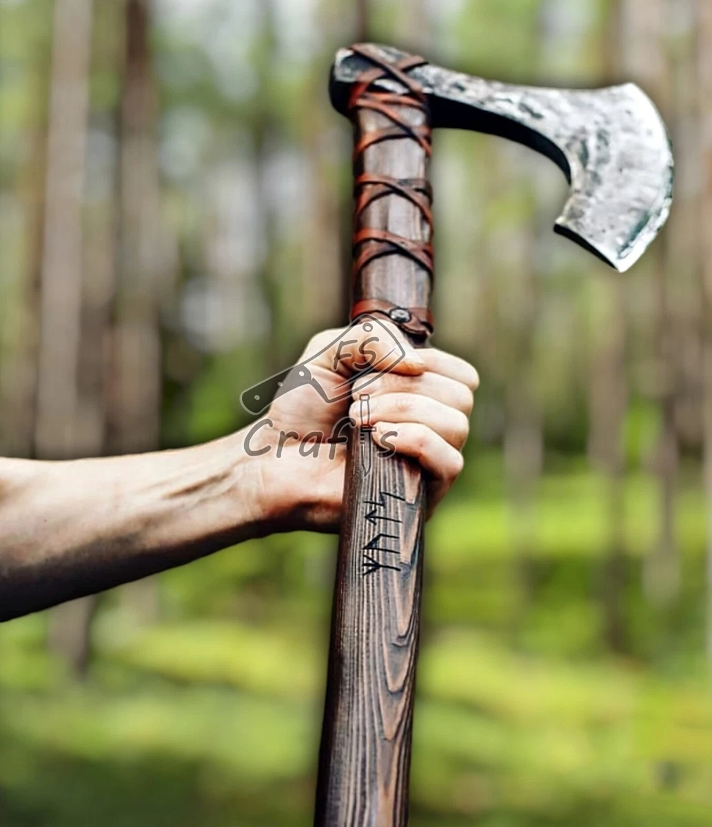 Two Handed Bearded Axe