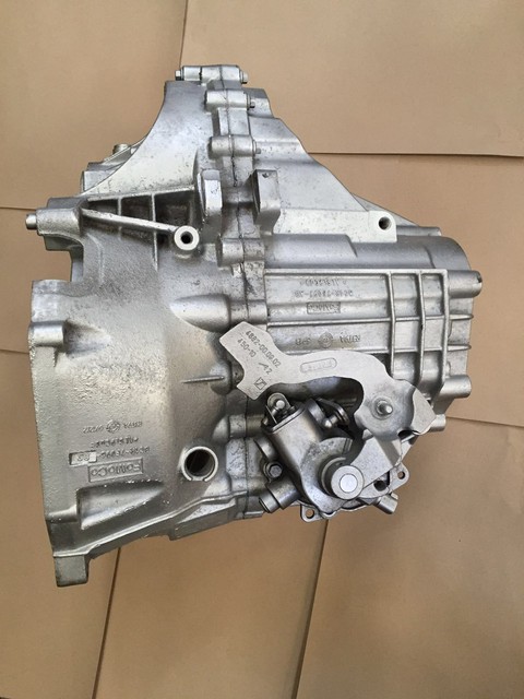 FORD TRANSIT 6SPEED 2.2 FWD GEARBOX 6speed Manual Gearbox 6speed fwd 2. ...