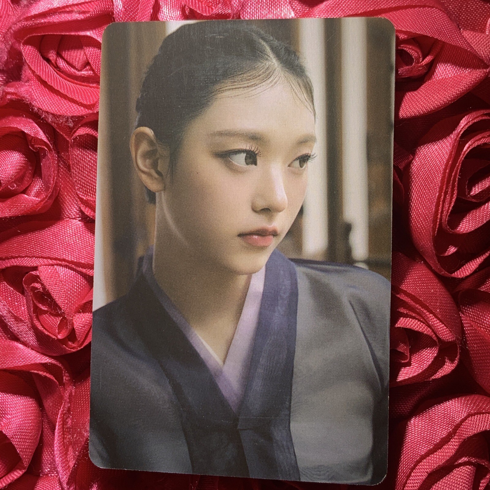 HAERIN NEWJEANS Korean Edition Celeb K-POP Girl Photo Card Hanbok Dress ...