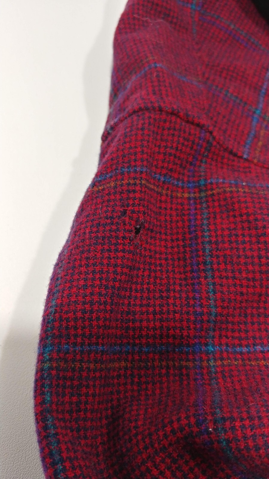 1960's/1970's Vintage Pendleton Wool Button Up Long S… - Gem