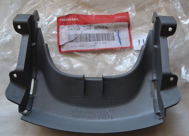 Honda SJ50 SJ100 front panel cover 64302-GAV-W00ZA for sale online | eBay