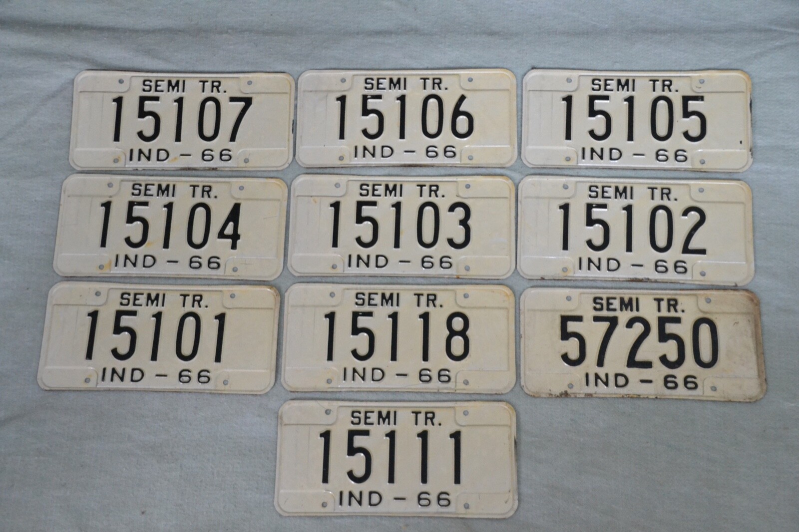 Lot of 10 Vintage 1966 Indiana Semi License Plates | eBay