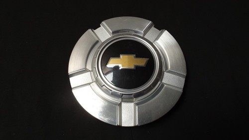 Chevy Silverado Tahoe Avalanche Suburban OEM Wheel Center Cap 9596343 ...
