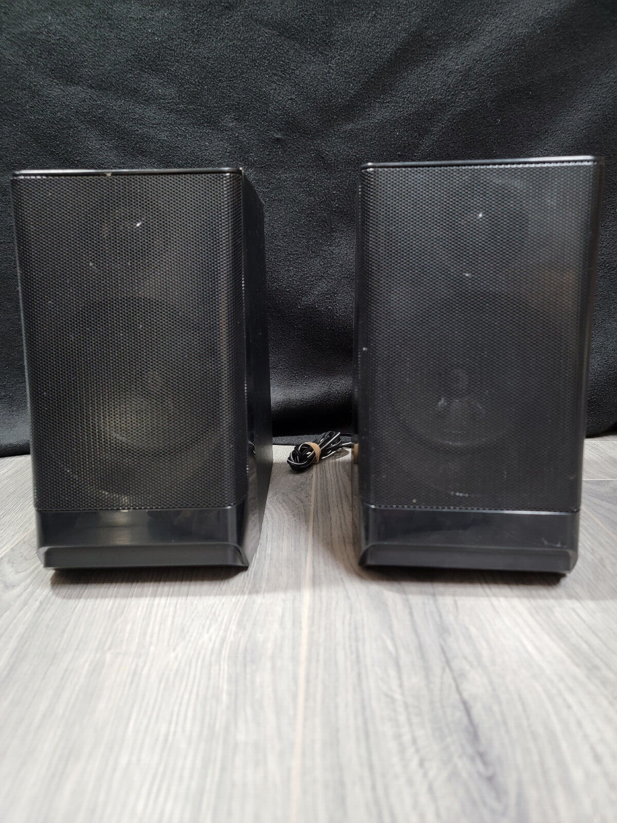 Blackweb BWA17AA010 Bluetooth 3-CDd\ FM Stereo System With Remote for ...