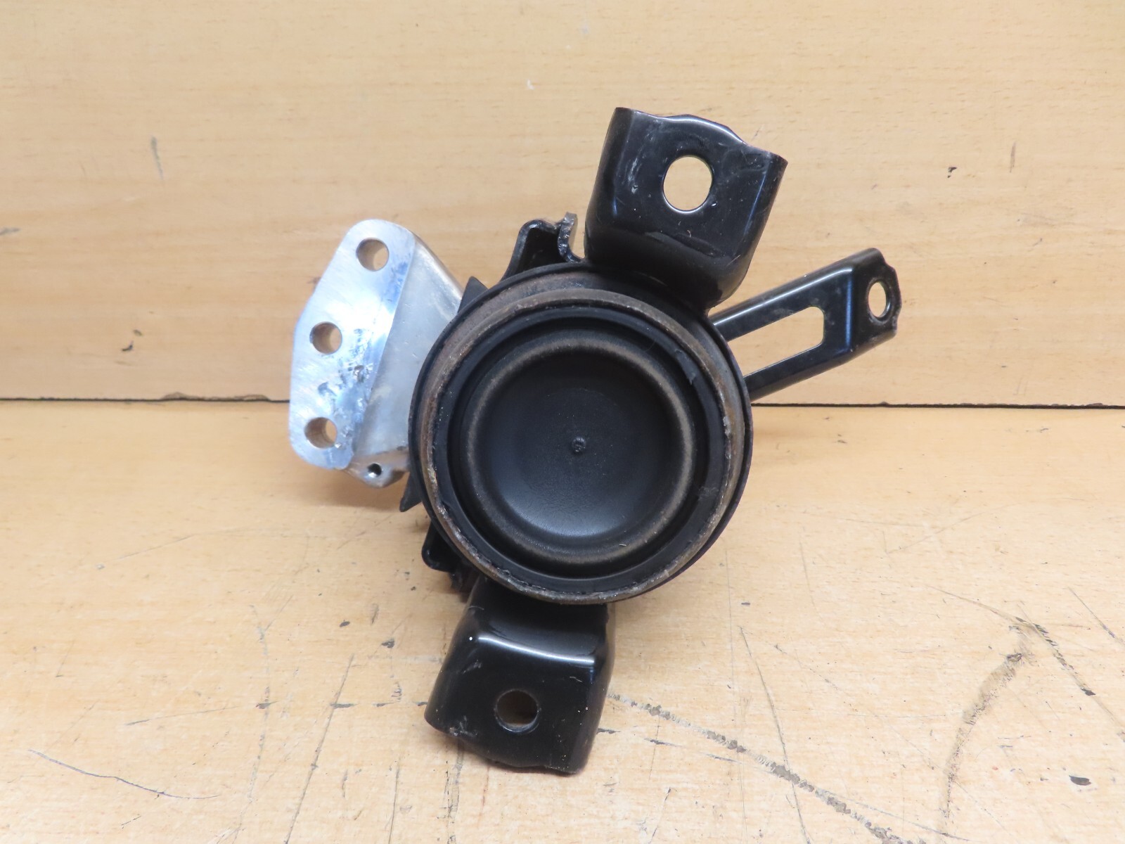 2018 Suzuki Vitara SZ MK4 1 litre Boosterjet - Upper Engine Mount (B35 ...