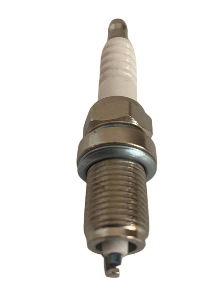 Spark Plug 9001A-98004 for Toyota Forklift Engine 3F 4Y 5P 5R | eBay