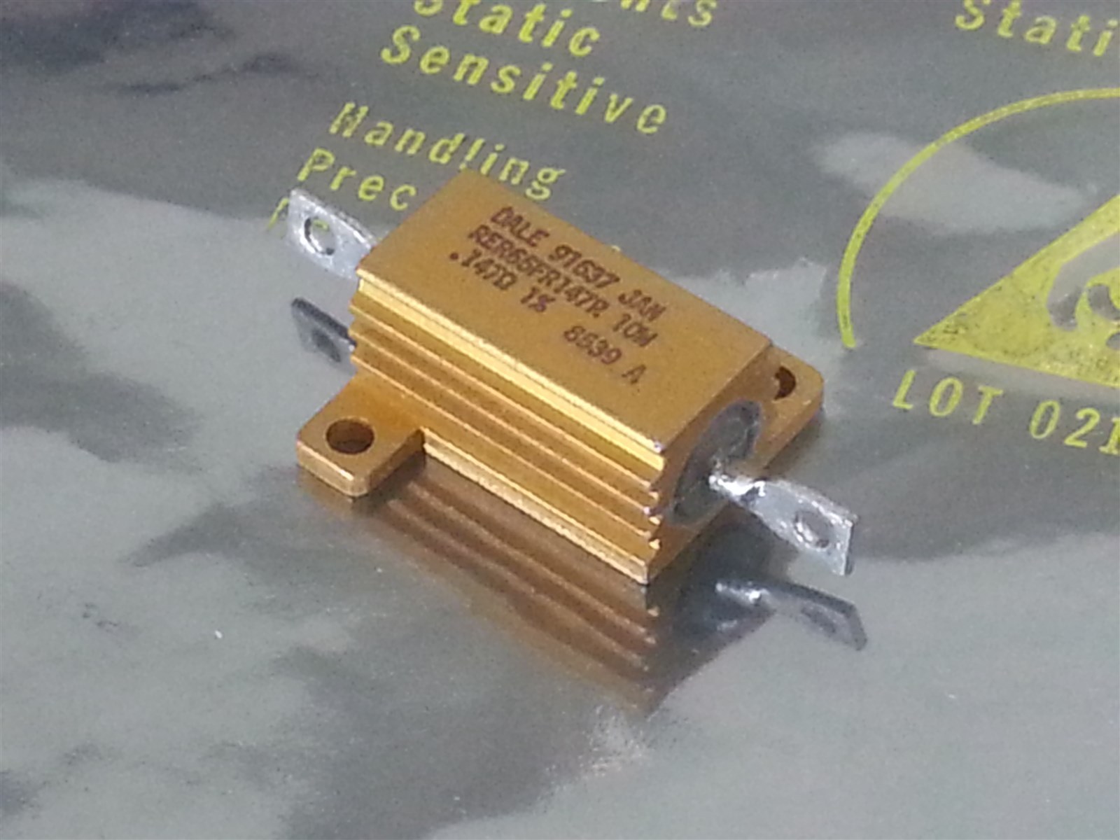 3 Dale 0.147 Ohm Mil-Spec (81349-MIL-R-39009/1) 10W Resistor @ 1% ...