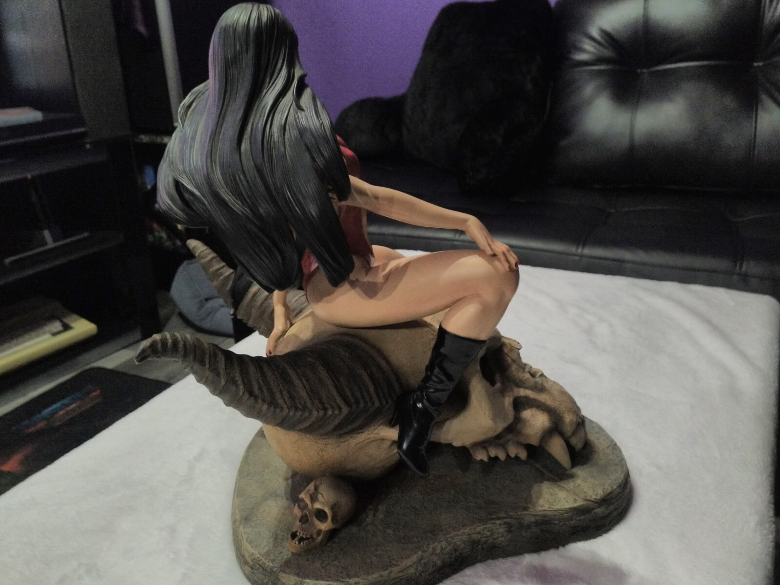 Sideshow Vampirella Premium Format PF 1/4 Scale | eBay