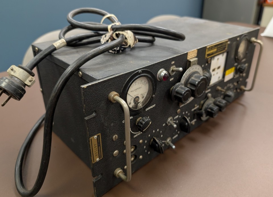 WWII ??? Signal Corps Crystal Impedance Meter TS-330/TSM U.S. Army ...