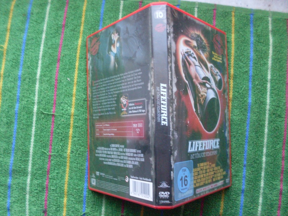 LIFEFORCE Die tödliche Bedrohung DVD Mathilda May Tobe Hooper Peter ...
