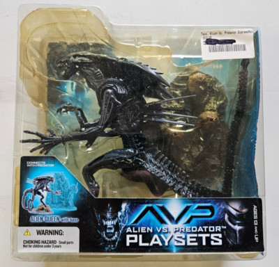 McFarlane Toys AVP Alien Vs Predator Playsets ALIEN QUEEN w/Base | eBay