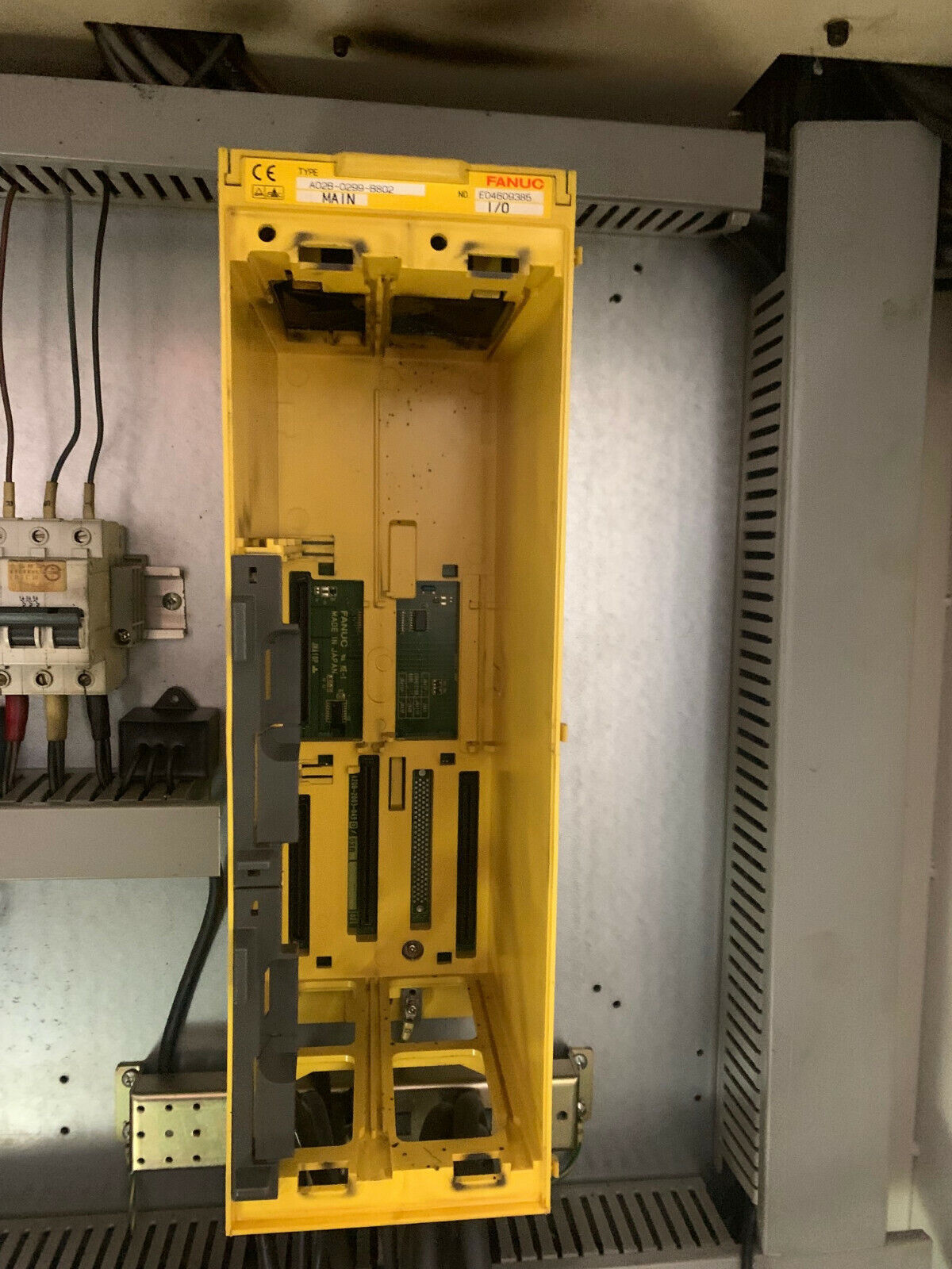 Fanuc A02B-0299-B802 Series 0i-B basic Unit 2-slot | eBay