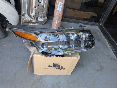 2017-2022 TOYOTA PRIUS PRIME HEADLIGHT Passenger Right SIDE USED LED ...