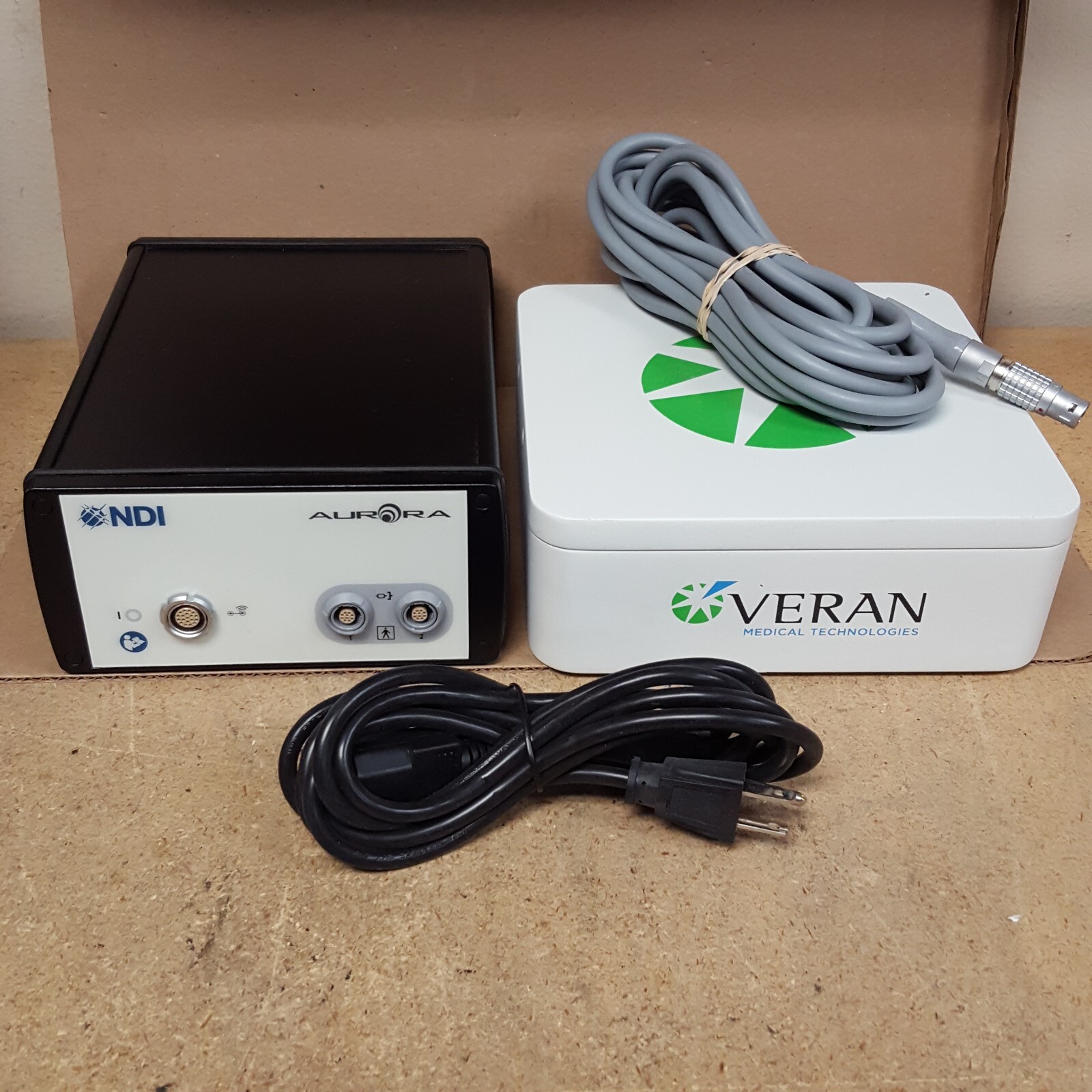 NDI Aurora System Control Unit & Field Generator w/PwrCrd (See Torn ...