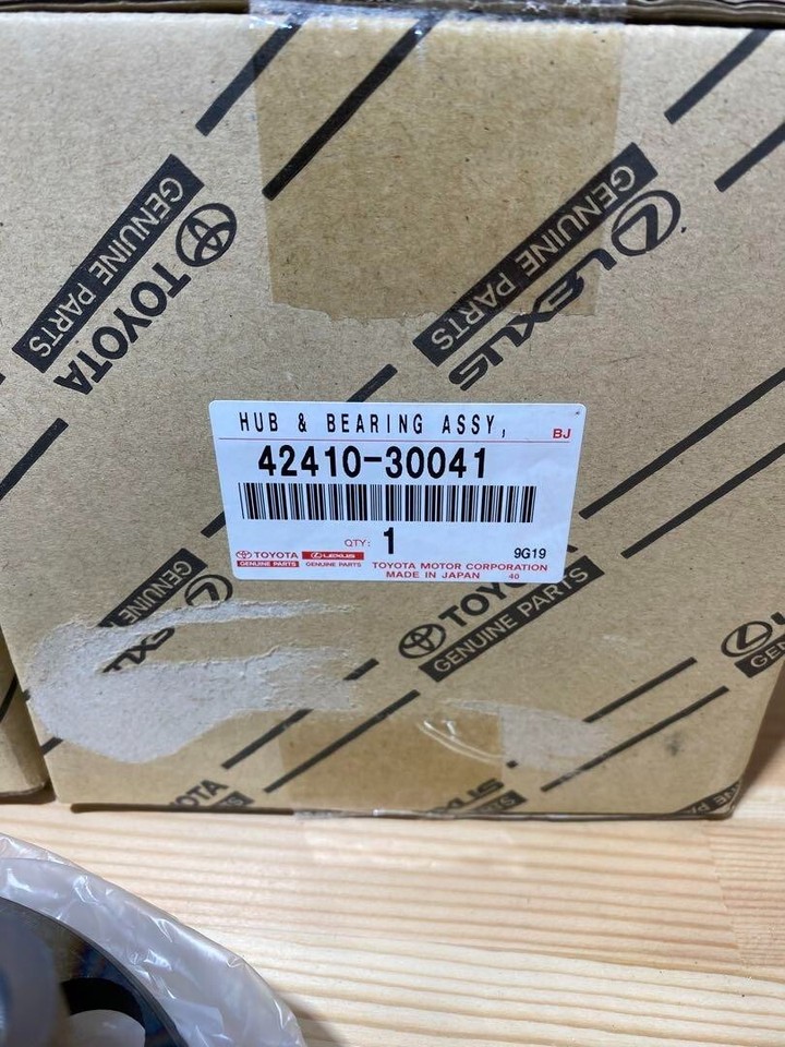 Lexus Hub Bearing Assembly GS350 IS350 IS250 42410-30041 Genuine OEM ...