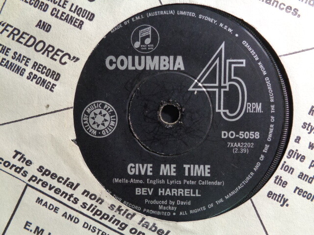 Bev Harrell "One In A Million" 1968 COLUMBIA Oz 7" 45rpm | eBay