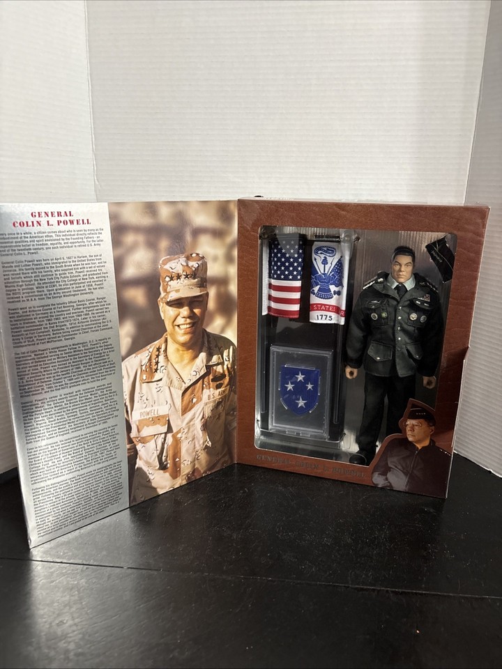 Kenner GI Joe Classic Collection General Colin L. Powell Historical ...