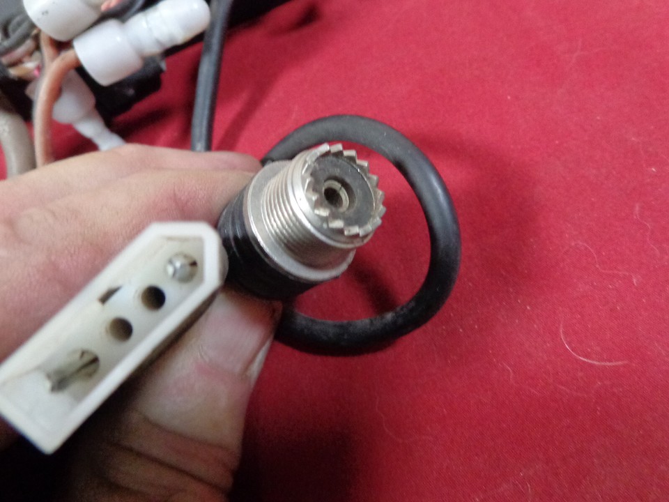 Icom IC-A210 Aircraft VHF Aviation Transceiver Radio - w/ Sleeve/Tray ...