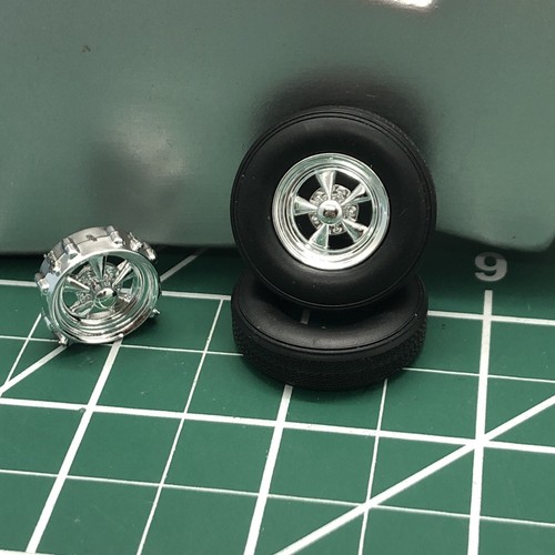 2) MM 1:25 GREAT Looking Cragar SS 5 Spoke Wheels W Plain Tires LBR ...