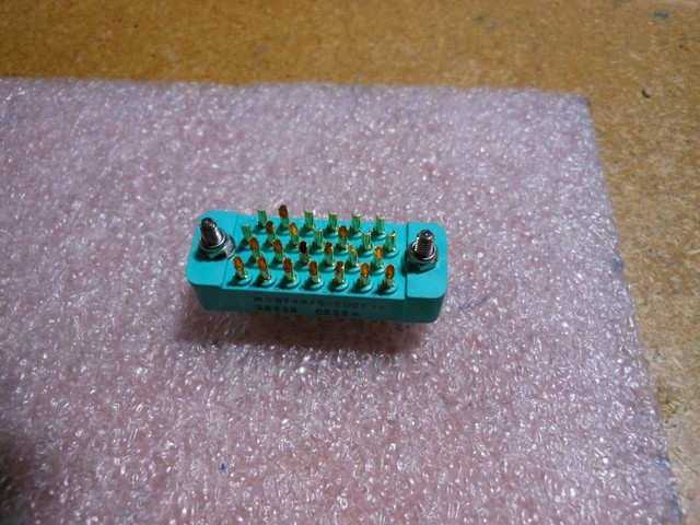 CONTINENTAL CONNECTOR PART # M28748/5-E00F1A NSN 5935-01-063-4440 for ...