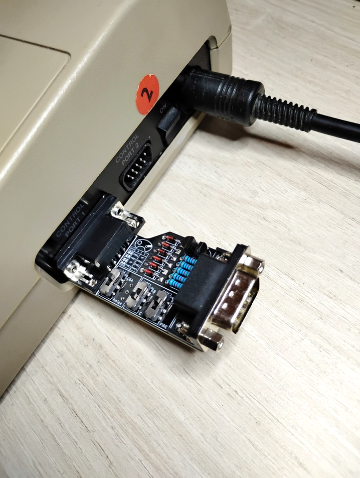 Commodore 64 & Amiga Adapter For Using Sega Genesis Gamepads - USA ...
