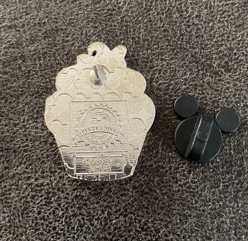 Disney Character Cupcake - Mini-Pin Set - Minnie Mouse | eBay