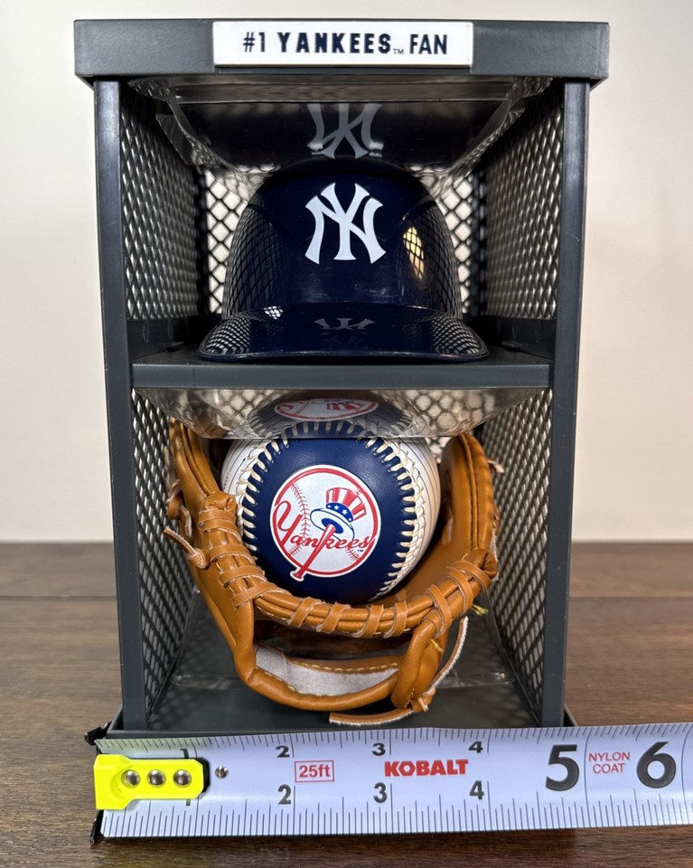 MLB Rawlings New York Yankees Mini Team Locker Set Genuine Hat Glove ...