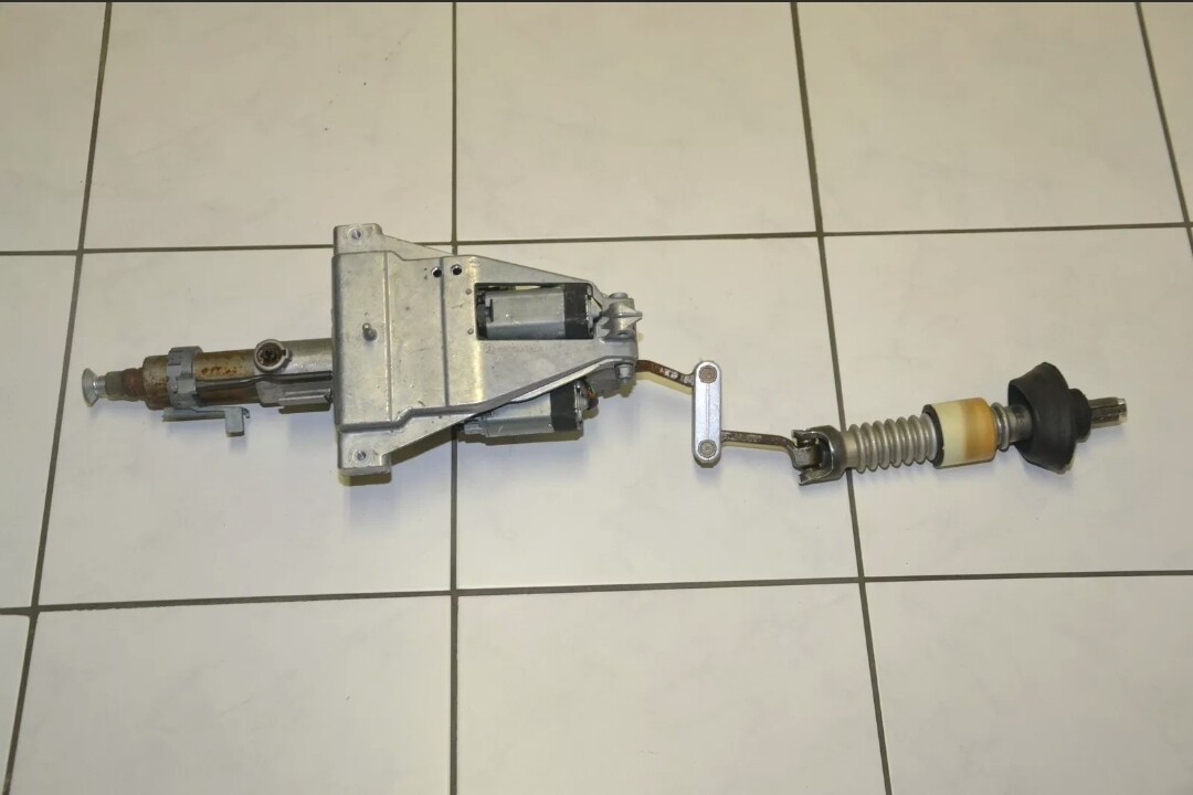 Mercedes W209 W203 steering column electric adjustment A 2094600316 | eBay
