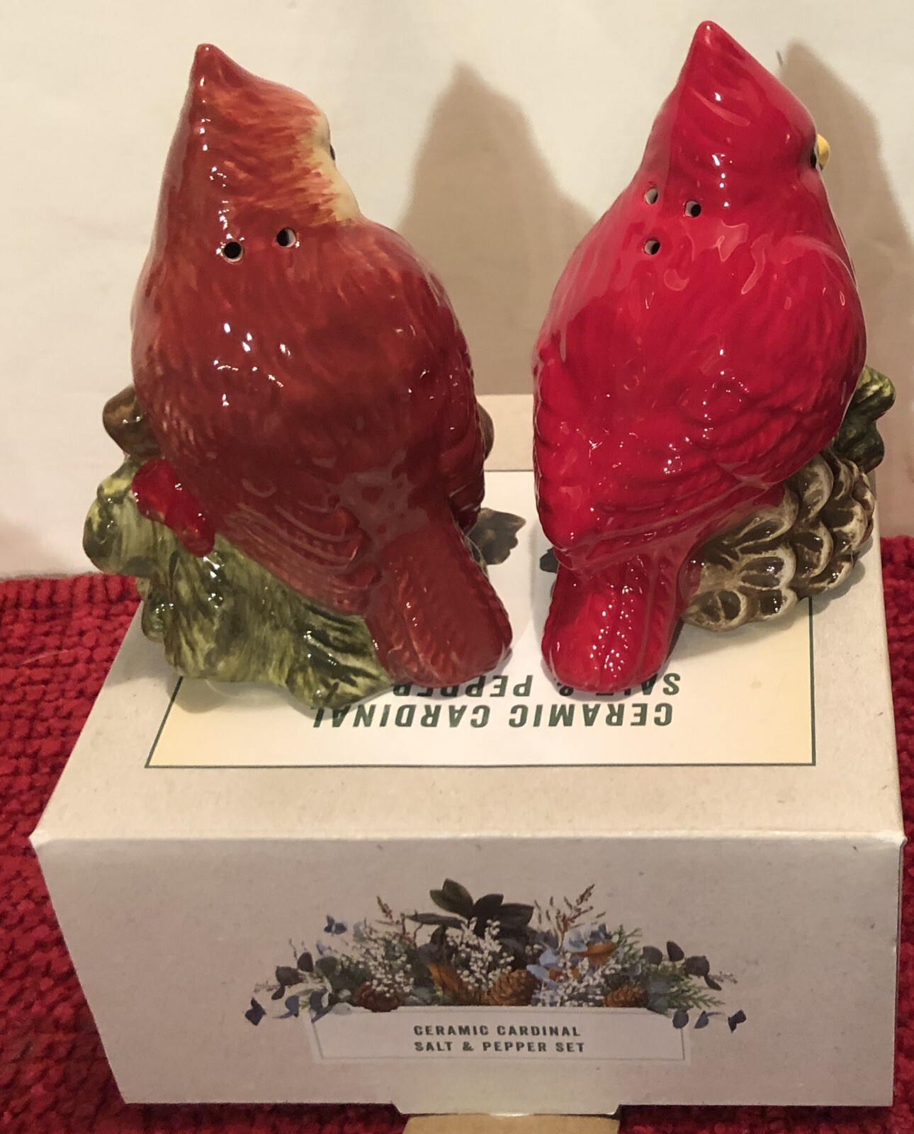 New Cracker Barrel Cardinals Christmas Salt & Pepper Shaker | eBay