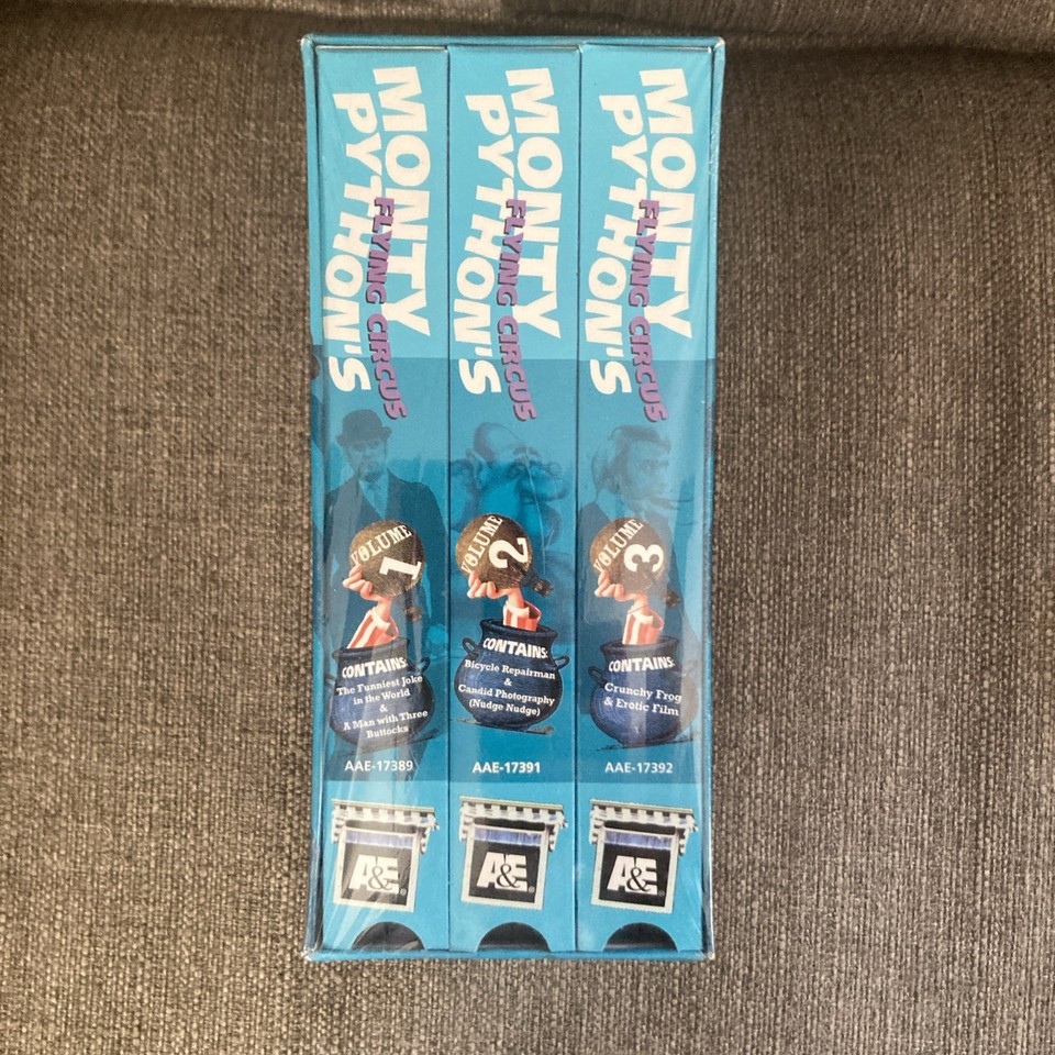 Monty Pythons Flying Circus - Set 1: Season 1 (VHS, 1999, 3-Tape Set ...