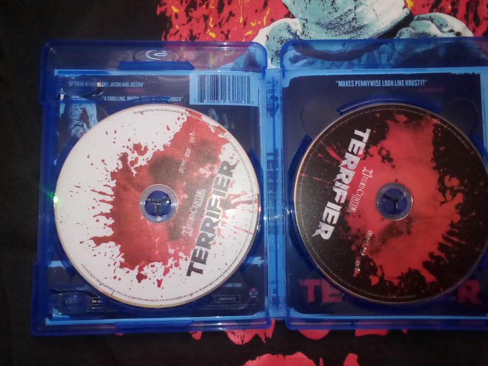 Terrifier Blu-ray/Dvd and Bloody Disgusting Terrifier Shirt (Mens ...