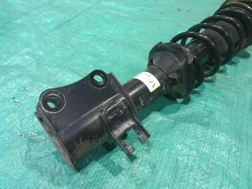 SUZUKI Carry 2002 LE-DA63T Front Left Strut 4160267H00 [Used ...