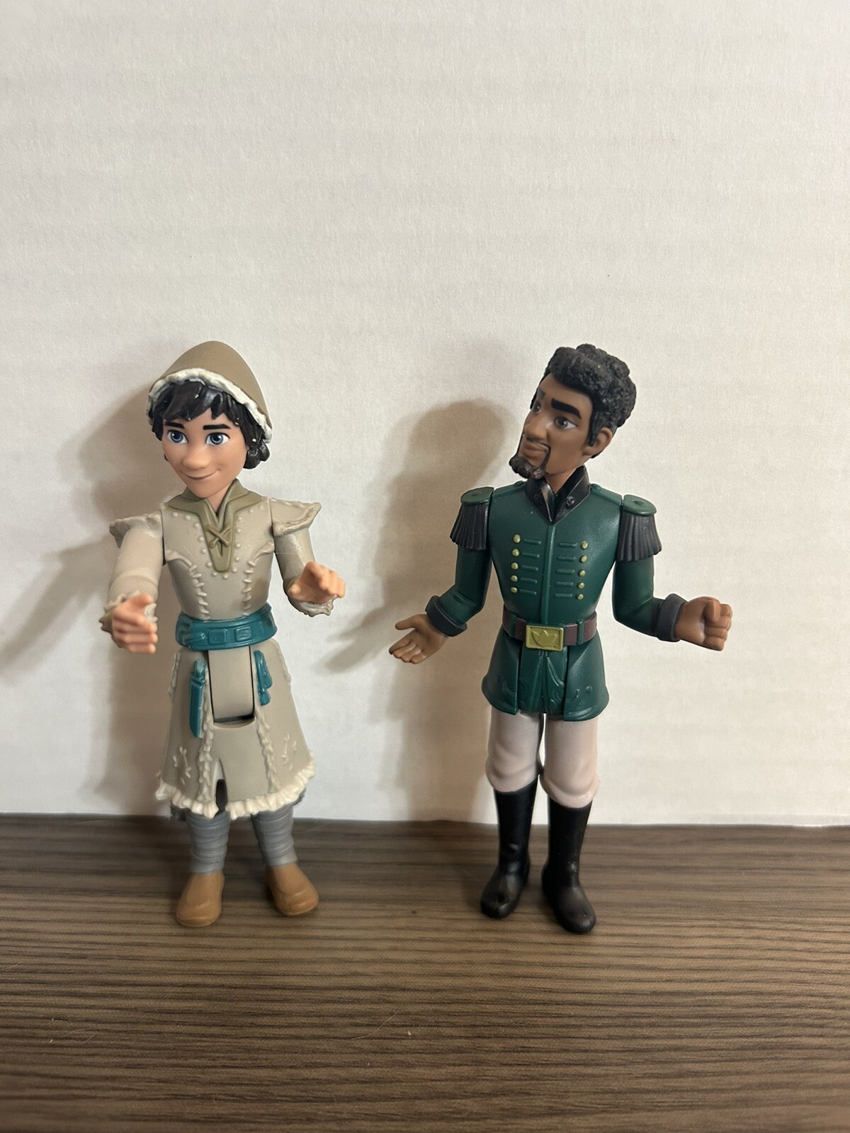 Disney Frozen 2 Ryder and Lieutenant Destin Mattias Figures - Good ...