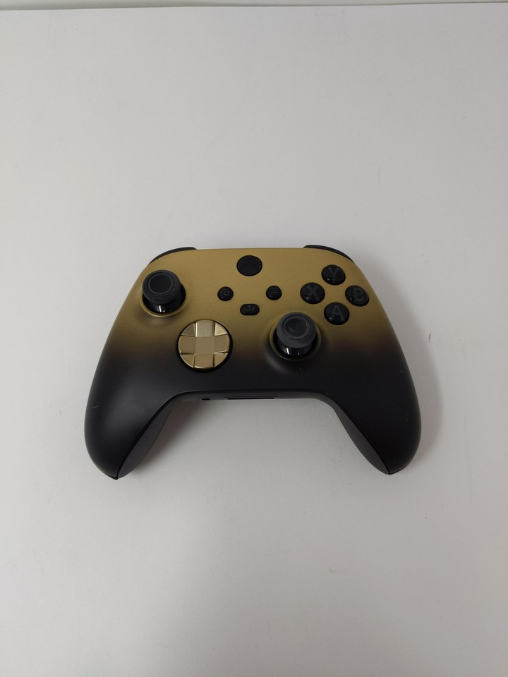 *Broken Left Trigger* Xbox Wireless Controller - Gold Shadow Special ...