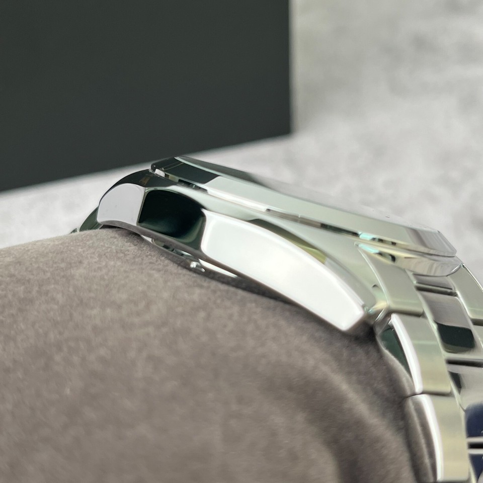 Bulova Surveyor 96A270 Automatic 42mm Black Dial Men's Stainless Steel ...