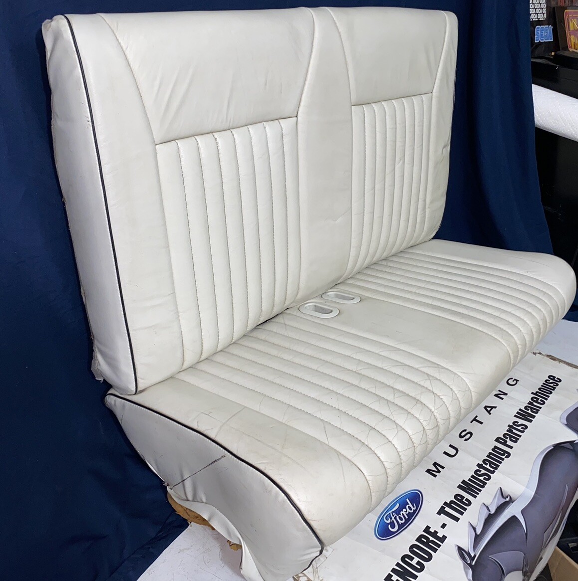Back Seat 1990 White Ford Pickup Ford Ranger Seat Swap The Ranger
