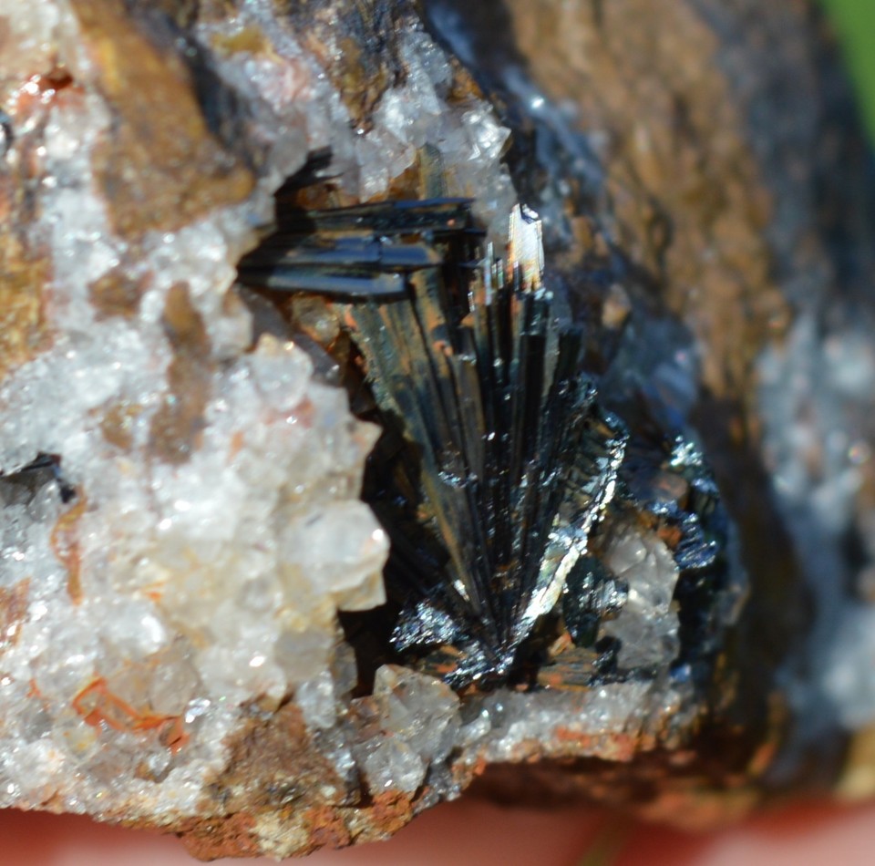 Goethite 226 Grammi - Le Redoutières Miniere, Chaillac, Indre, Francia ...