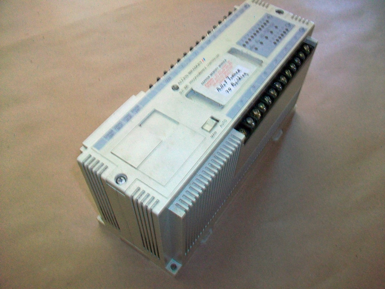 Allen Bradley SLC 100 Programmable Controller 1745-LP101 Series A | eBay
