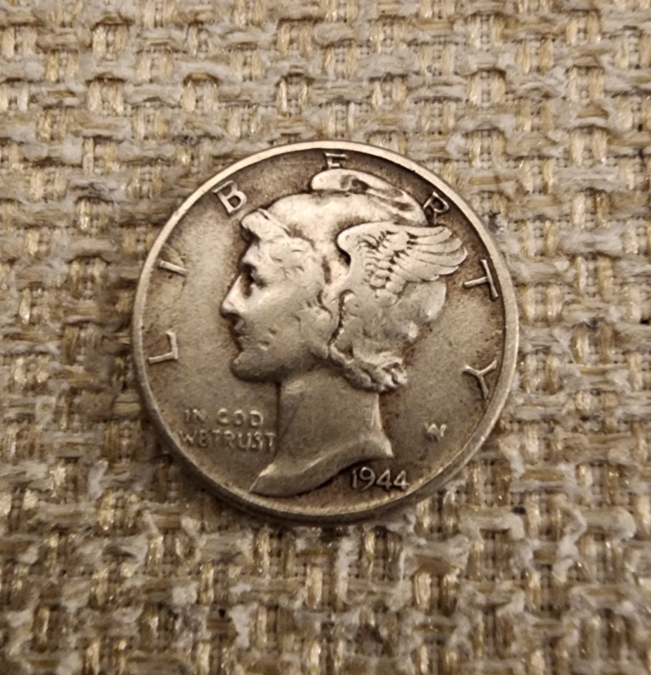 US Silver Coin Mixed Lot | 10 Quarters, 10 Dimes, 1 Walking Liberty ...